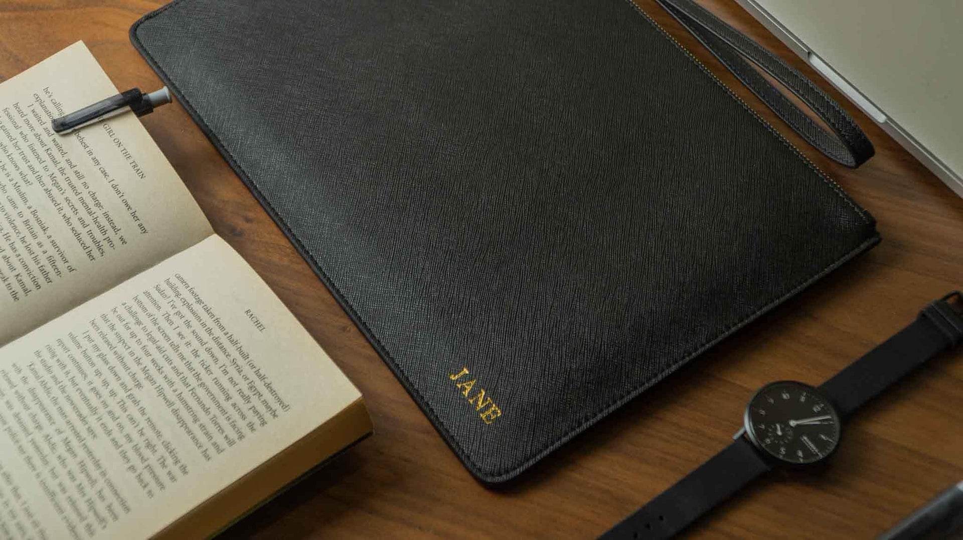 Leather Laptop Bag, Laptop Sleeve, & Laptop Case Singapore